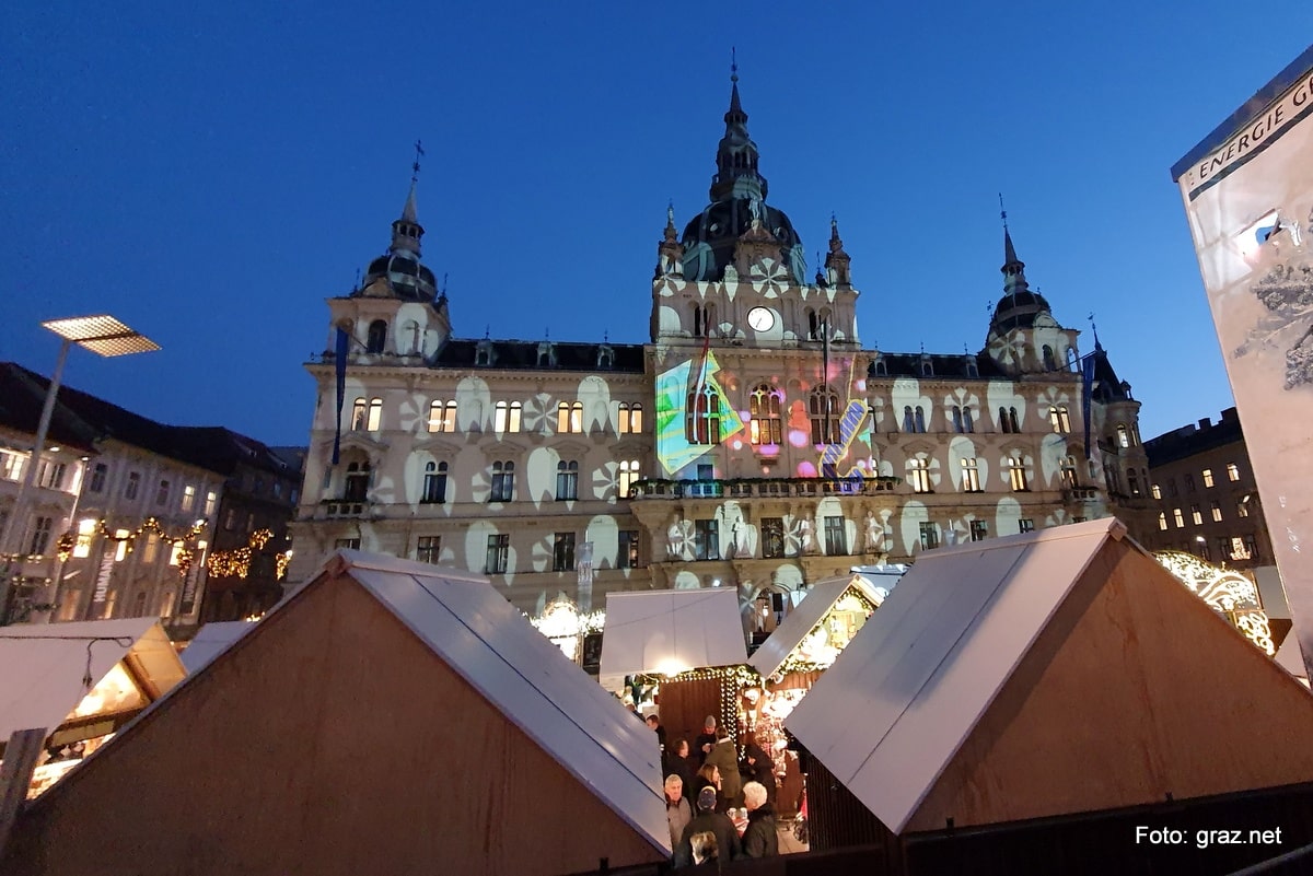Christkindlmarkt 2021 am Hauptplatz Graz - Advent in Graz - Infos, Fotos