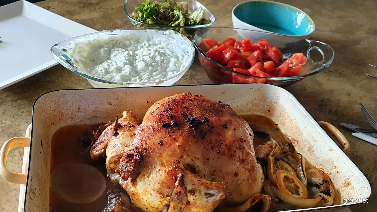 Knuspriges Brathendl Rezept - Brathuhn aus dem Backrohr