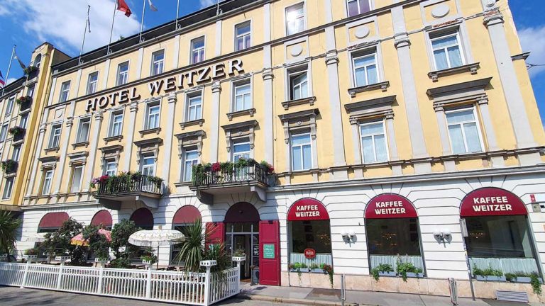 Hotel Weitzer ★★★★ Hotel im Zentrum von Graz