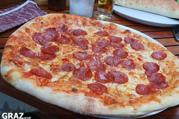 Pizza essen in Graz - Wo gibt's die beste Pizza in Graz? Pizzeria Voting